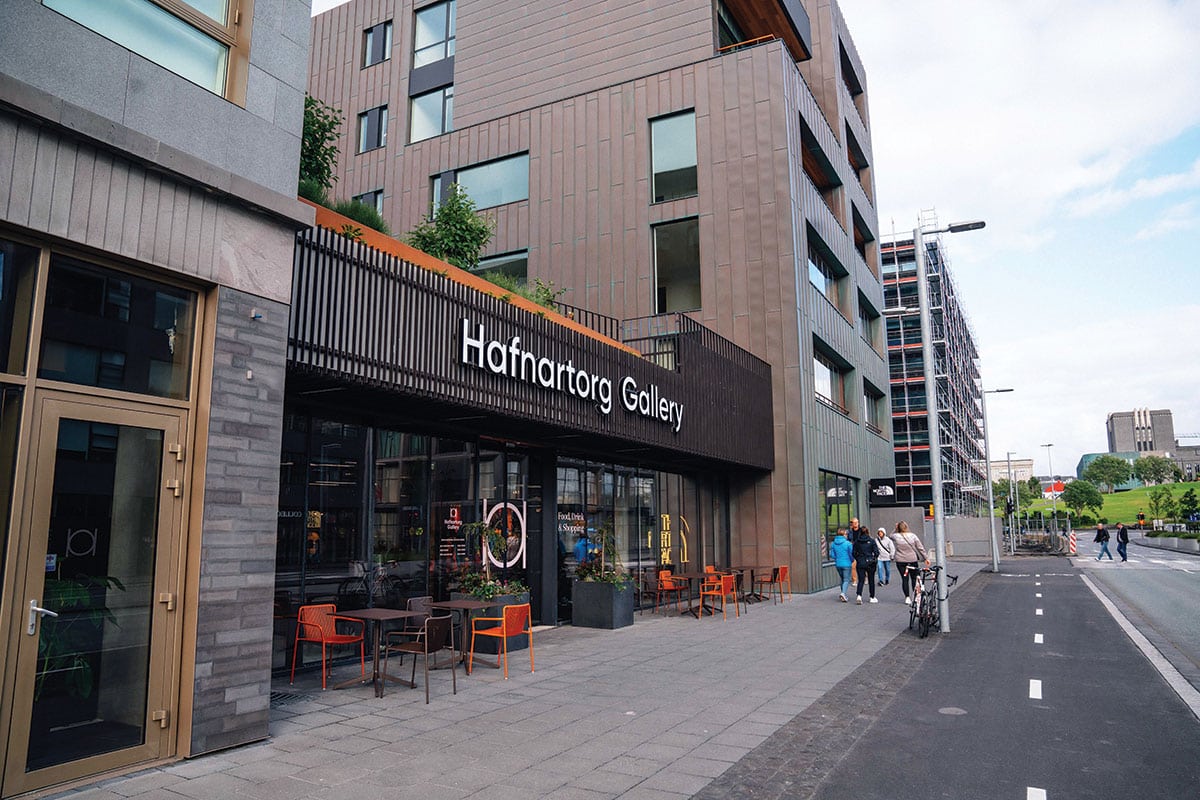 Foodhalls in Reykjavik - restaurants - CityWalk.is